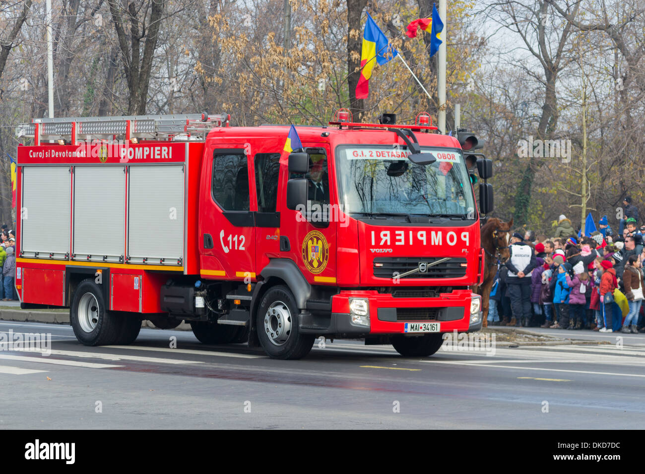 Romanian Firefighters VOLVO FL 240 fire extinguishing truck - December ...