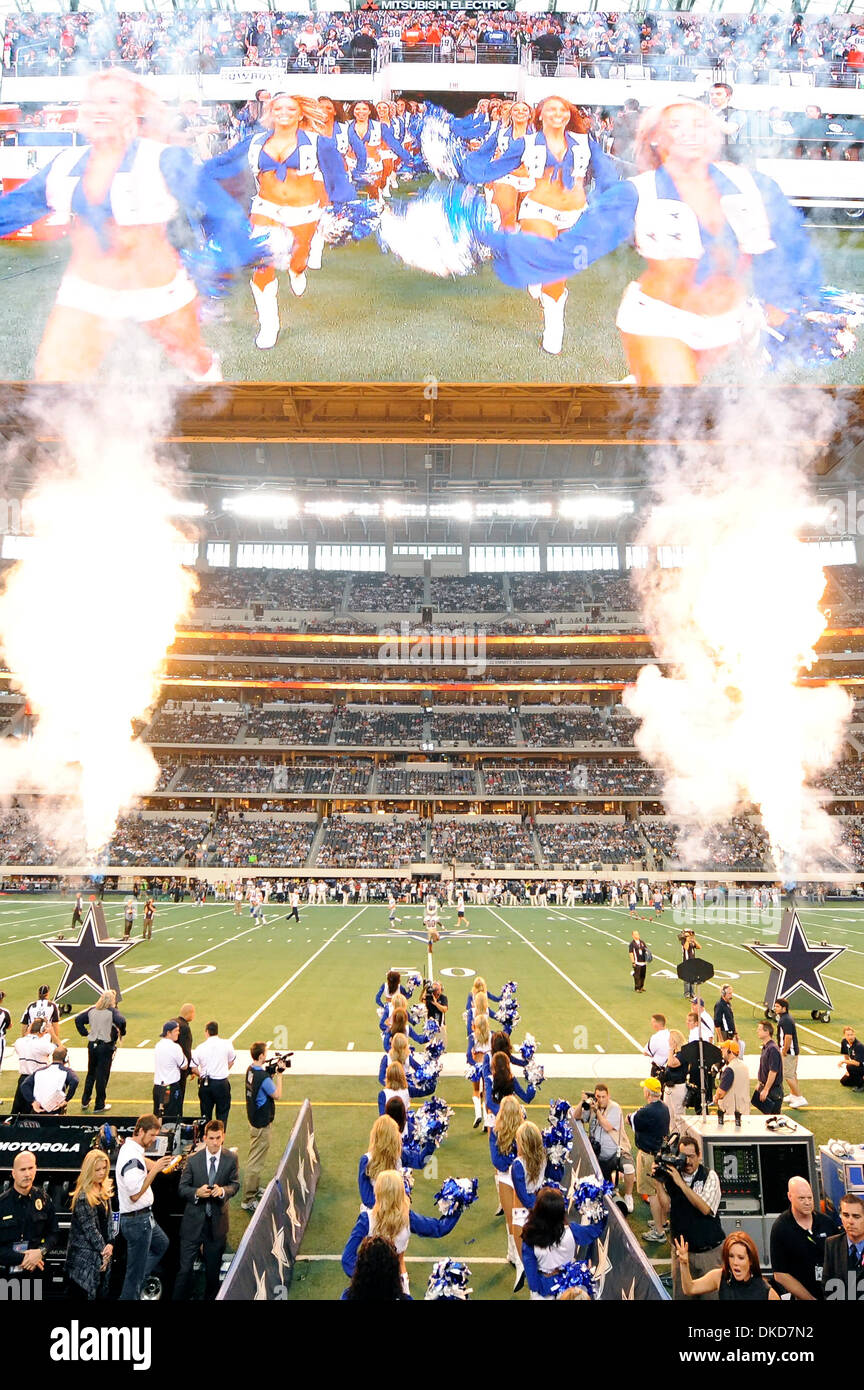 Nov. 6, 2011 - Arlington, Texas, United States of America - The Dallas ...