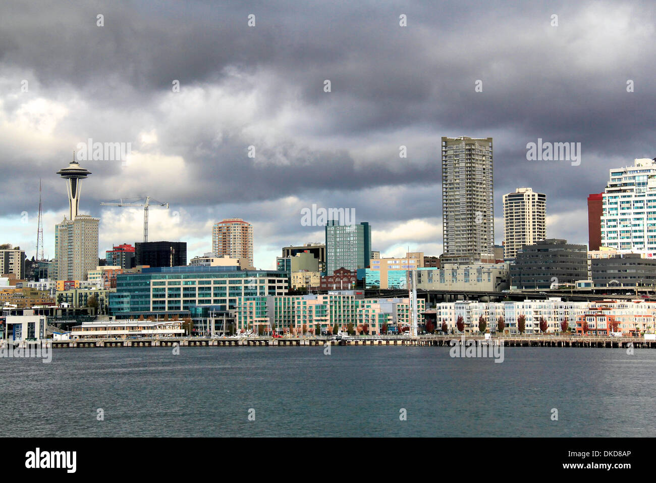 Seattle Washington skyline with Space needle from harbor Stock Photo ...