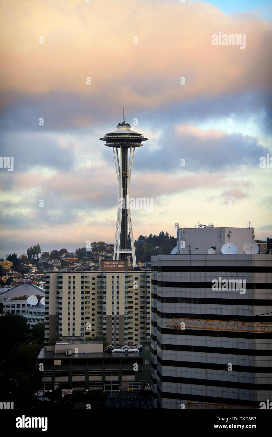 Seattle Washington skyline with Space needle from harbor Stock Photo ...