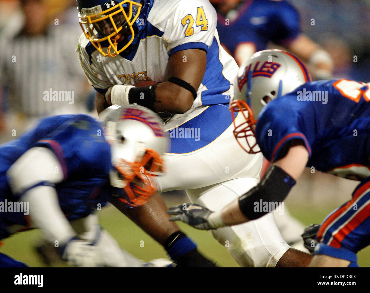 Dec 02, 2006; Miami, FL, USA; Clewiston's Collin Ricketts glides past ...