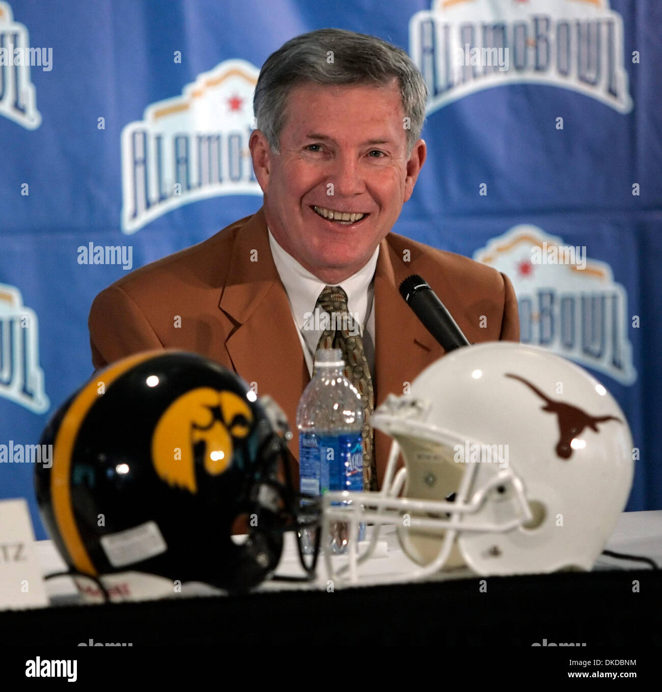 William mack hi-res stock photography and images - Alamy