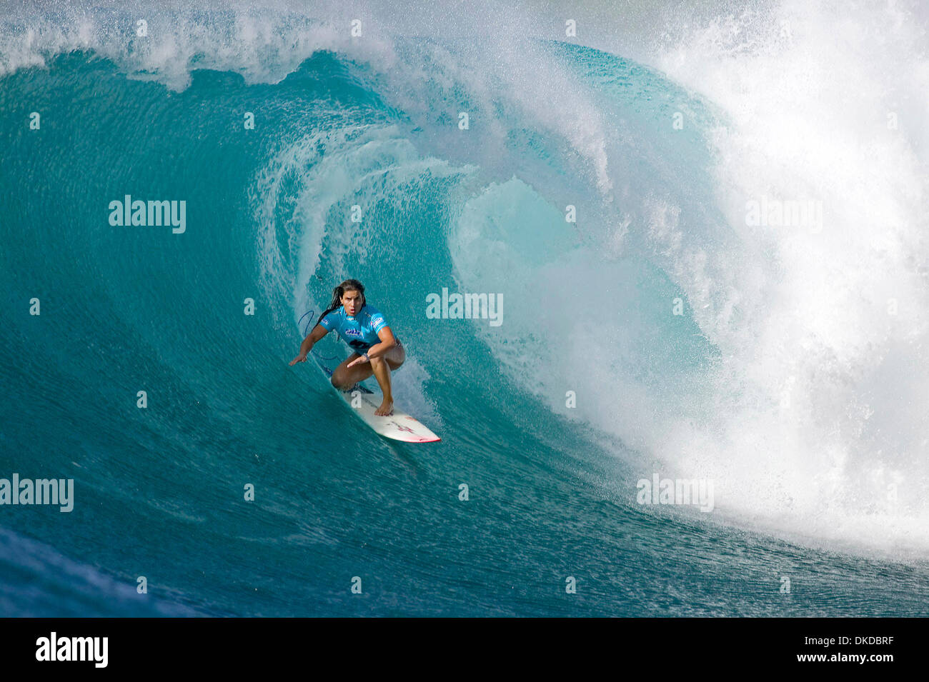 Claire Bevilacqua Surfant