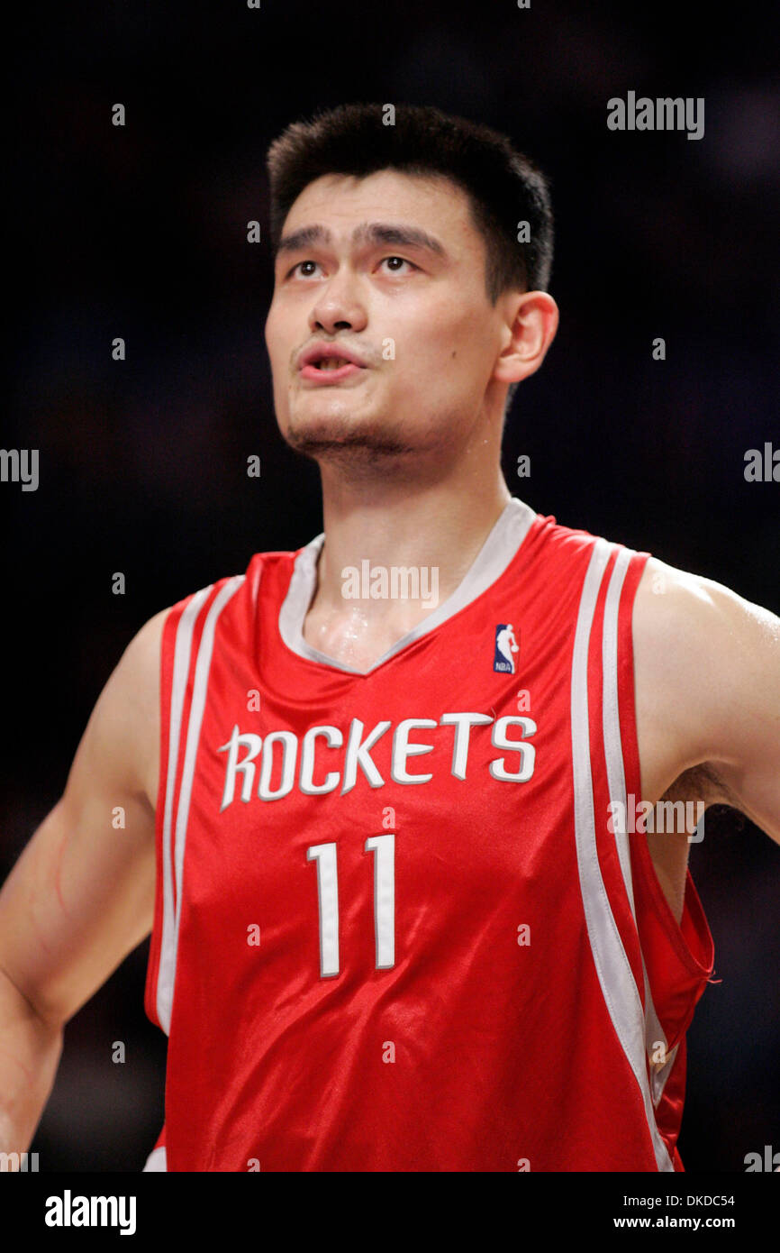 Yao Ming Stock Photos & Yao Ming Stock Images - Alamy