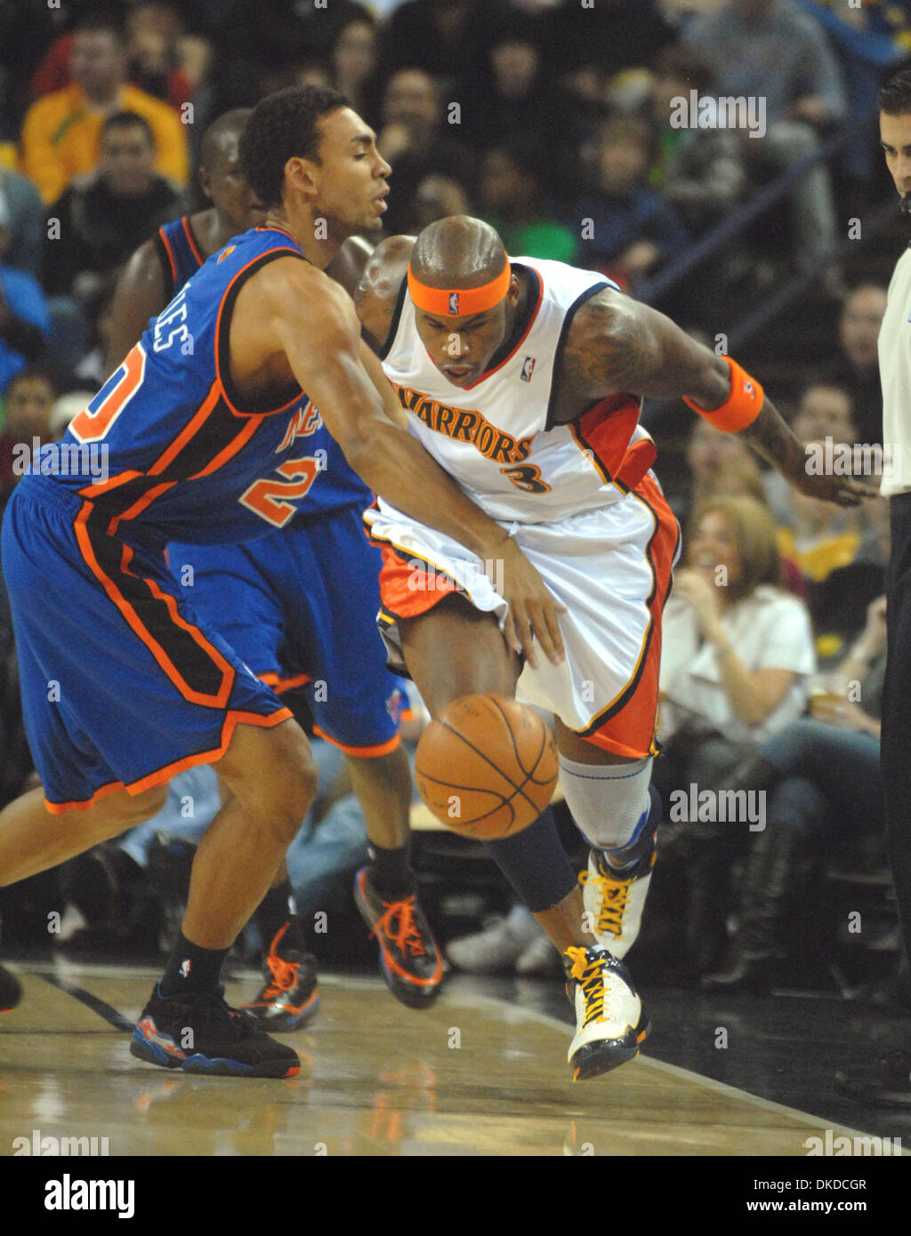 Golden State Warriors Al Harrington and New York Knicks Jared Jeffries ...