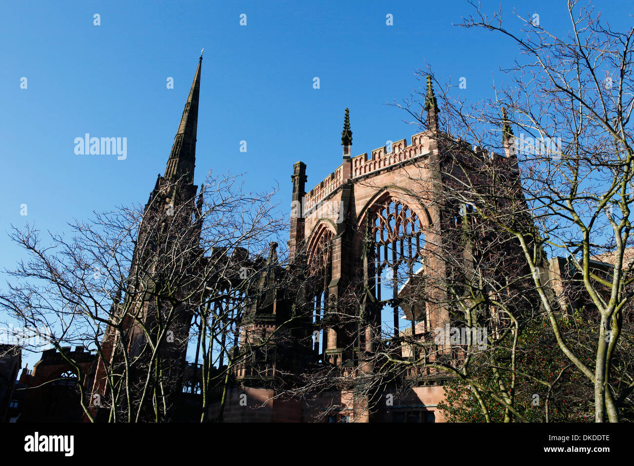 COVENTRY CATHEDRAL MEDIEVAL RUINS BOMBED DURING SECOND WORLD WAR Stock ...