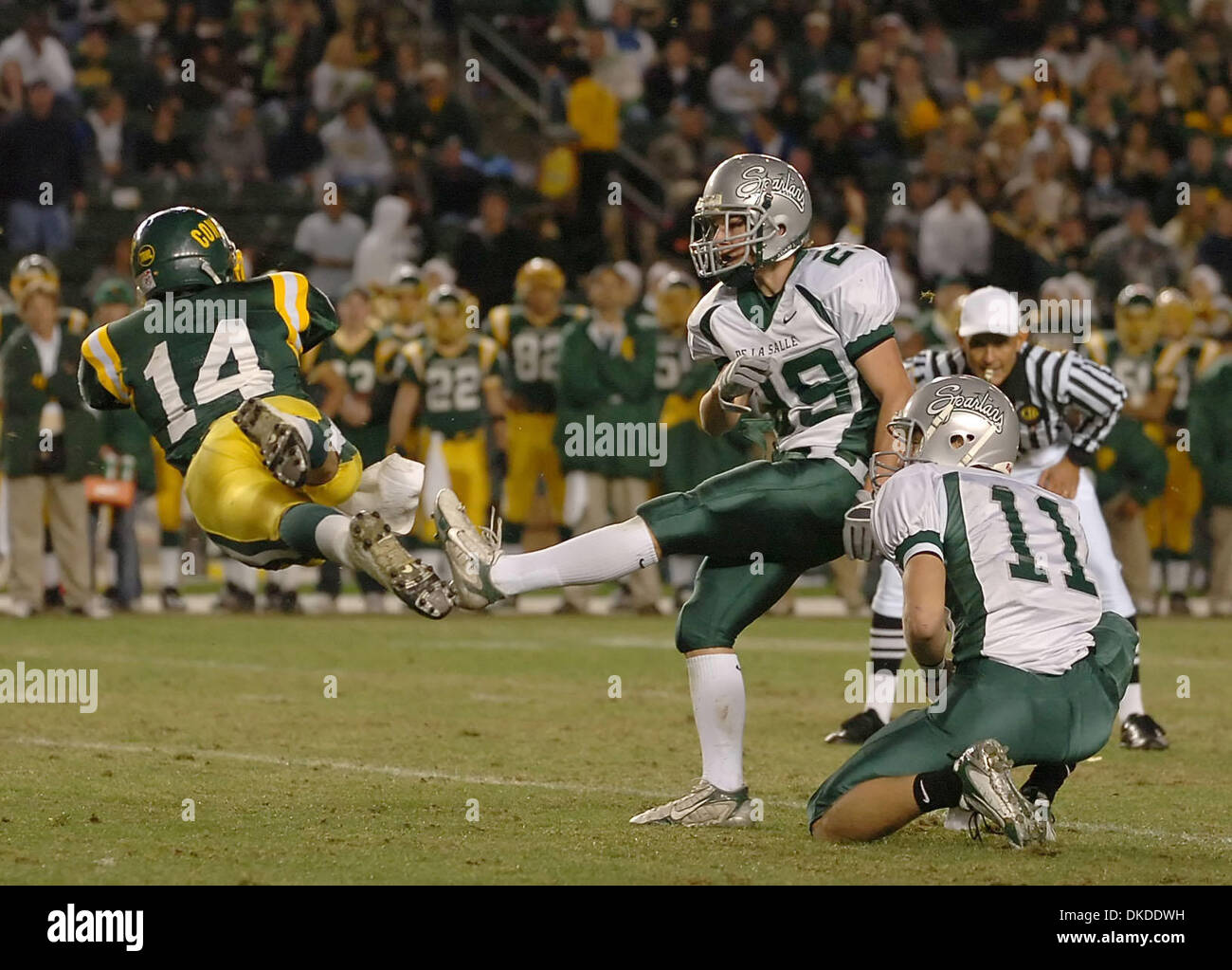 Attempt on goal blocked hi-res stock photography and images - Alamy