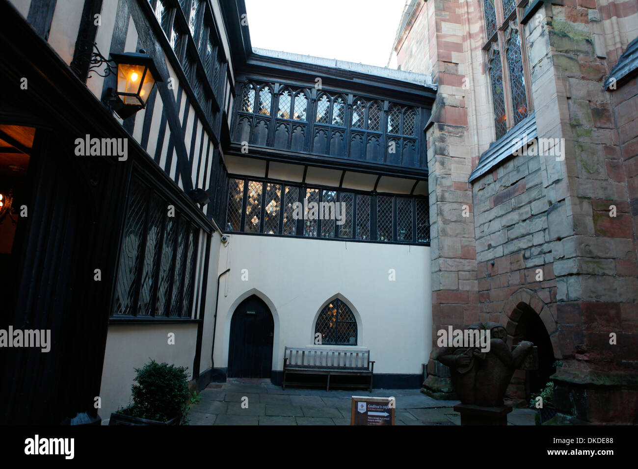 Tudor building in coventry uk hi-res stock photography and images - Alamy