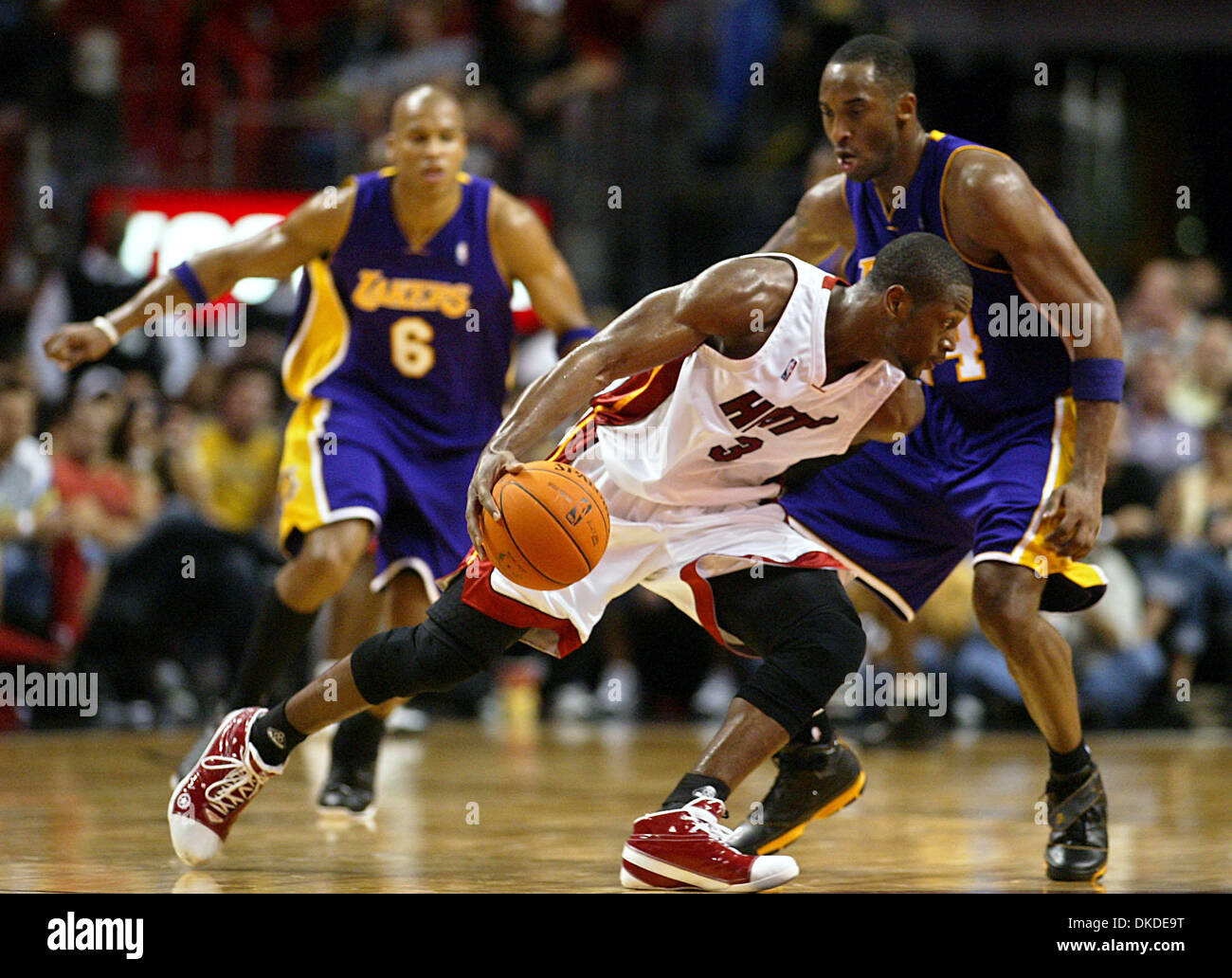 Dwyane wade and kobe bryant hi-res stock photography and images - Alamy