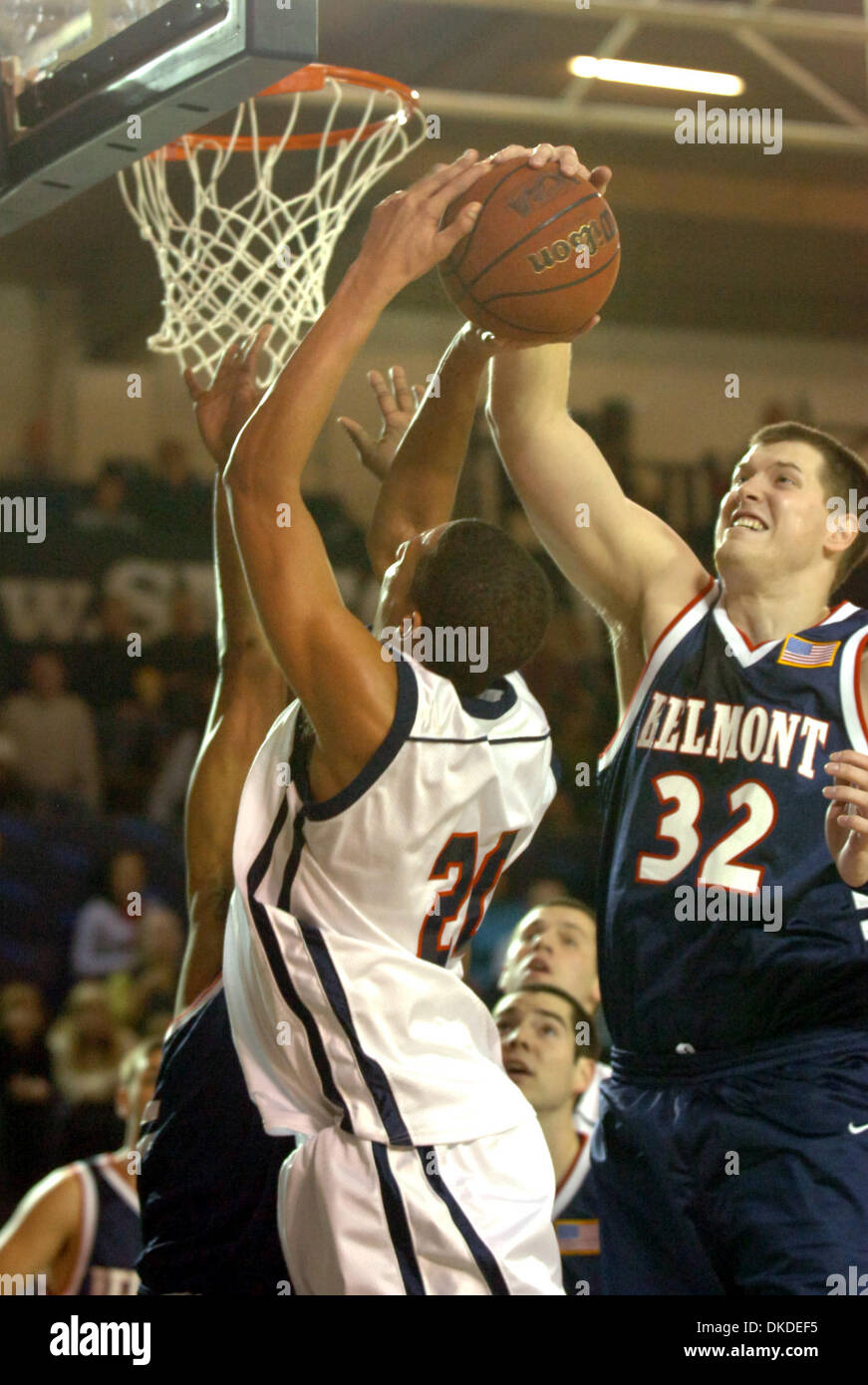 Dec 29, 2006; Walnut Creek, CA, USA; St. Mary's Diamon Simpson has his ...