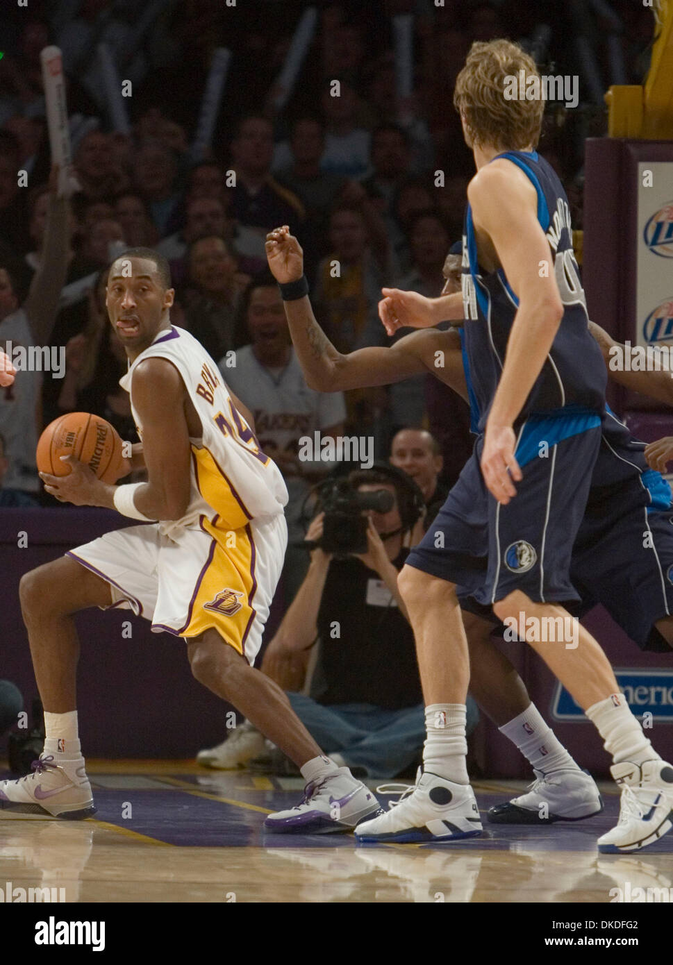 Jan 07, 2007 - Los Angeles, CA, USA - Los Angeles Lakers' KOBE BRYANT ...