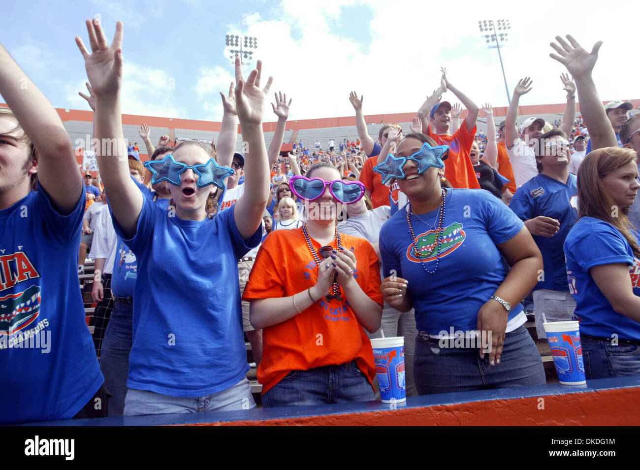 University of florida gators fans hi-res stock photography and images ...