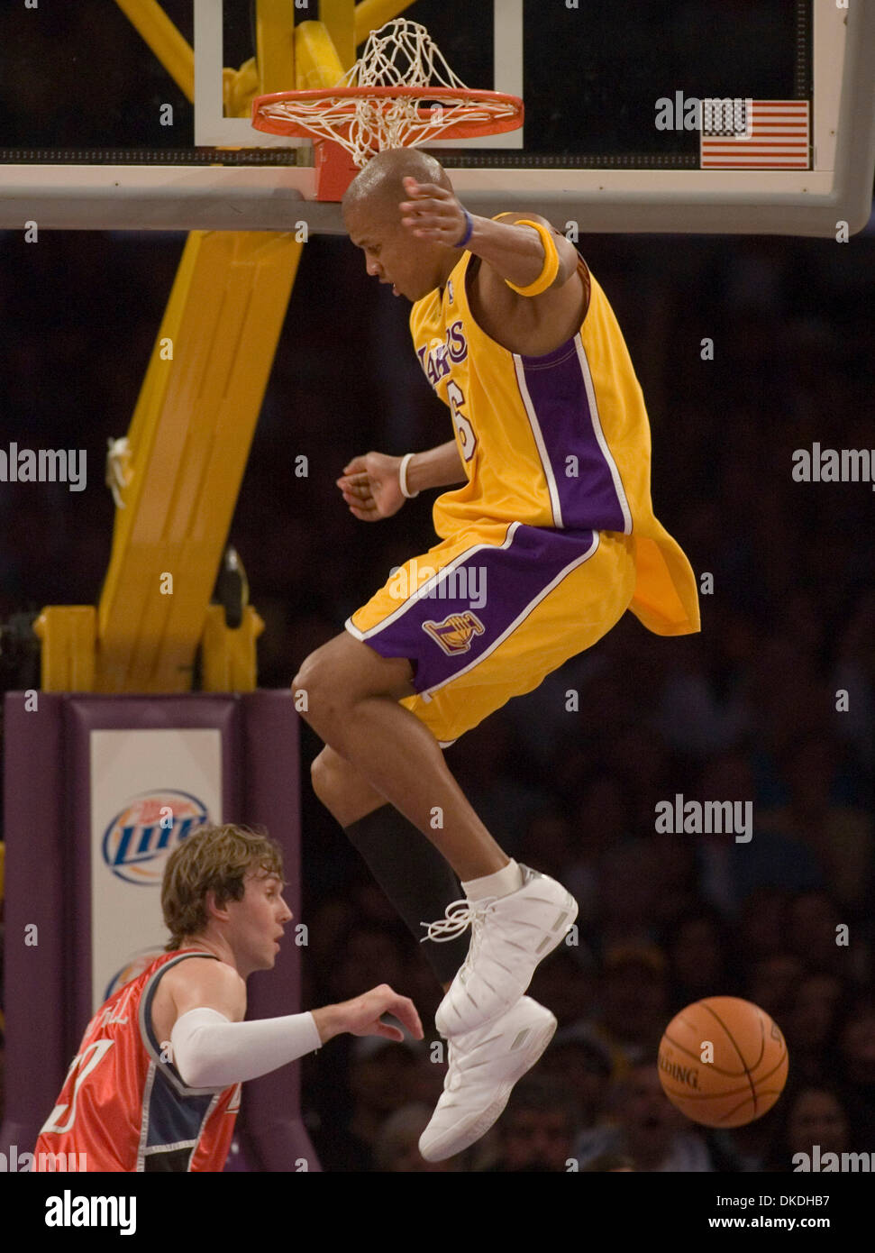 Maurice evans lakers hi-res stock photography and images - Alamy
