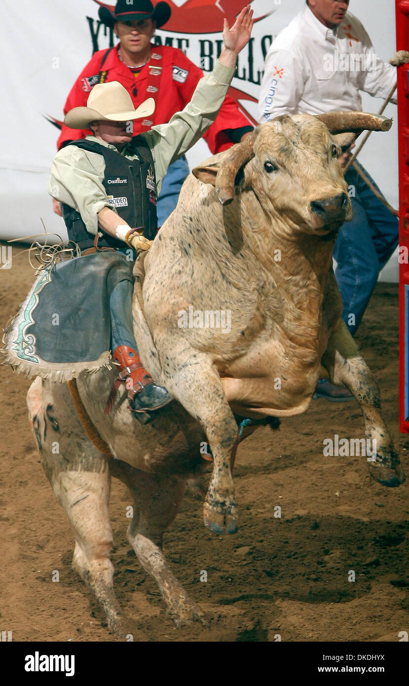 Xtreme bull hi-res stock photography and images - Alamy