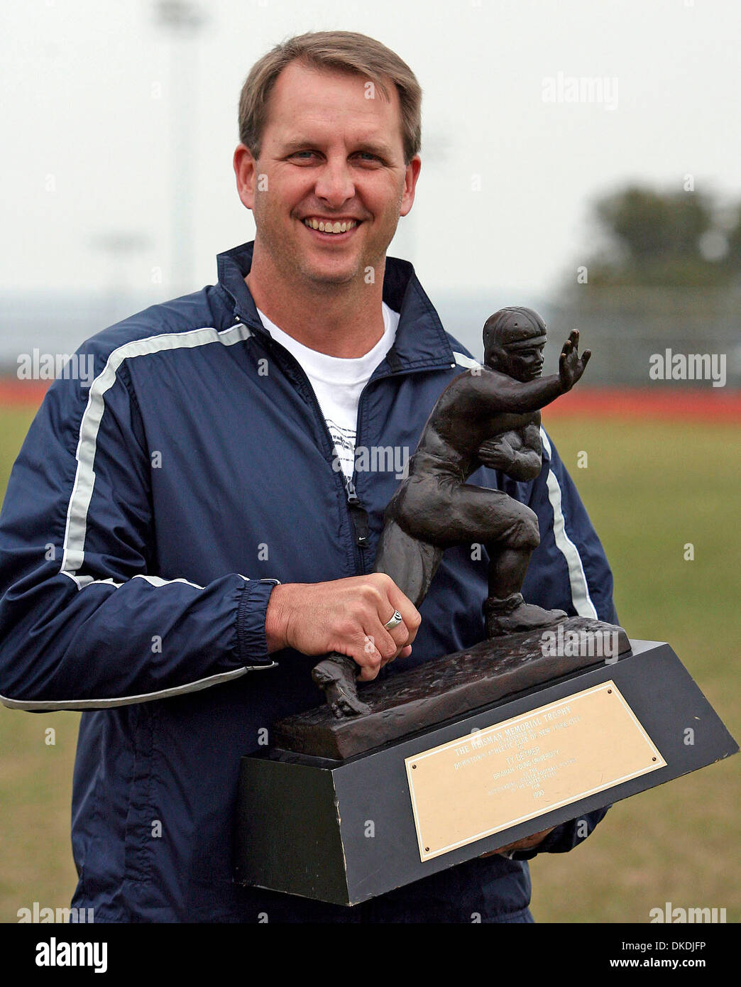 Tabloid news 1990 hi-res stock photography and images - Alamy