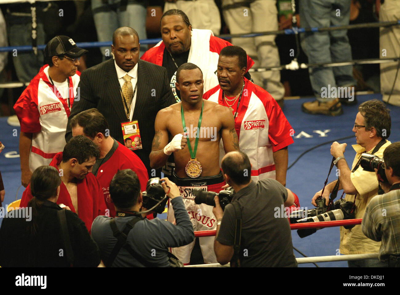 Juan lazcano hi-res stock photography and images - Alamy