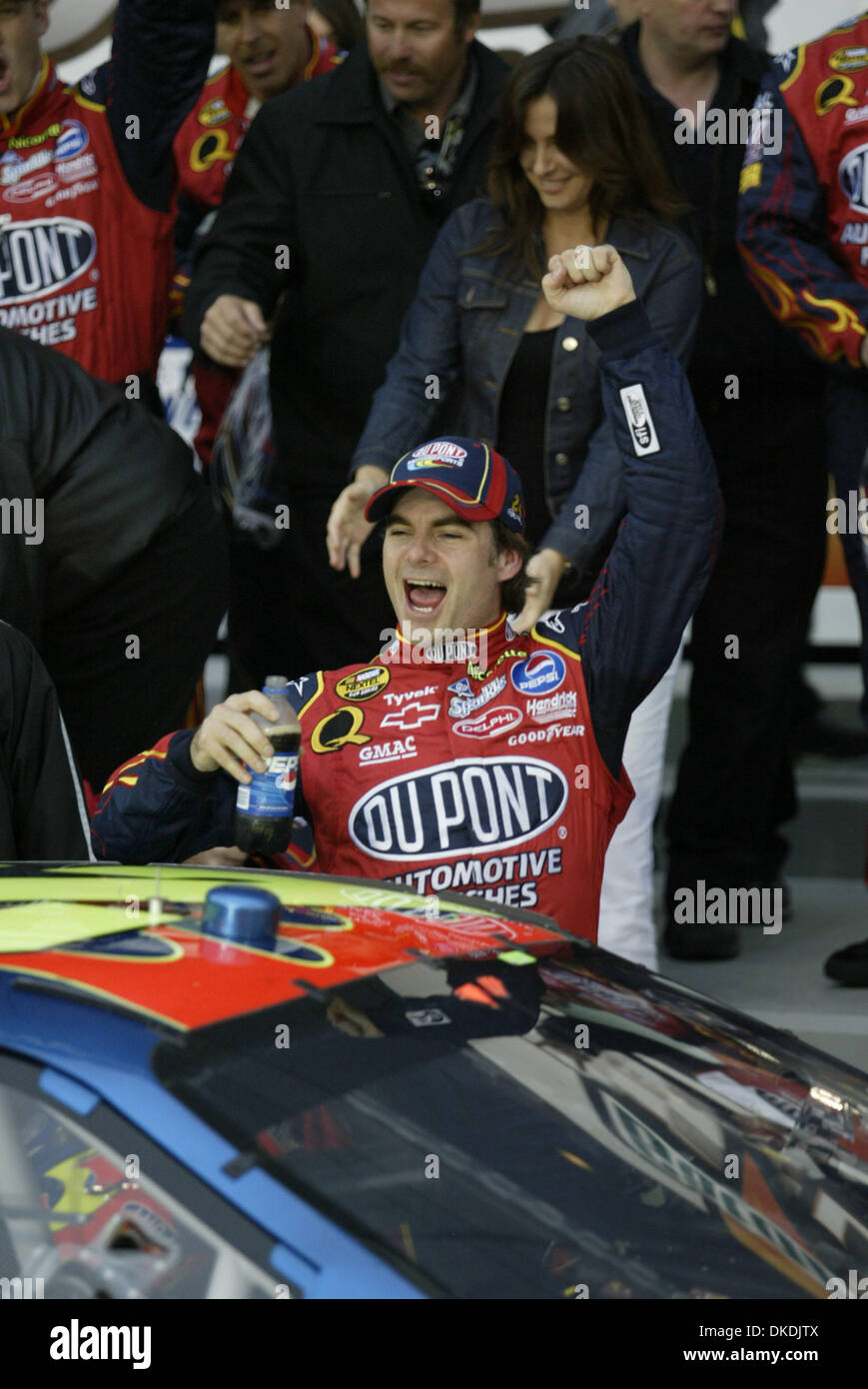 Feb 15, 2007 - Daytona Beach, FL, USA - JEFF GORDON (#24) in victory ...