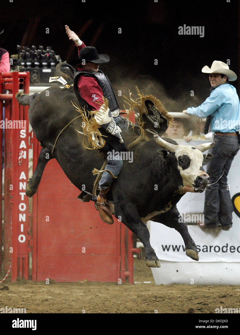 Bull riding champion hi-res stock photography and images - Alamy