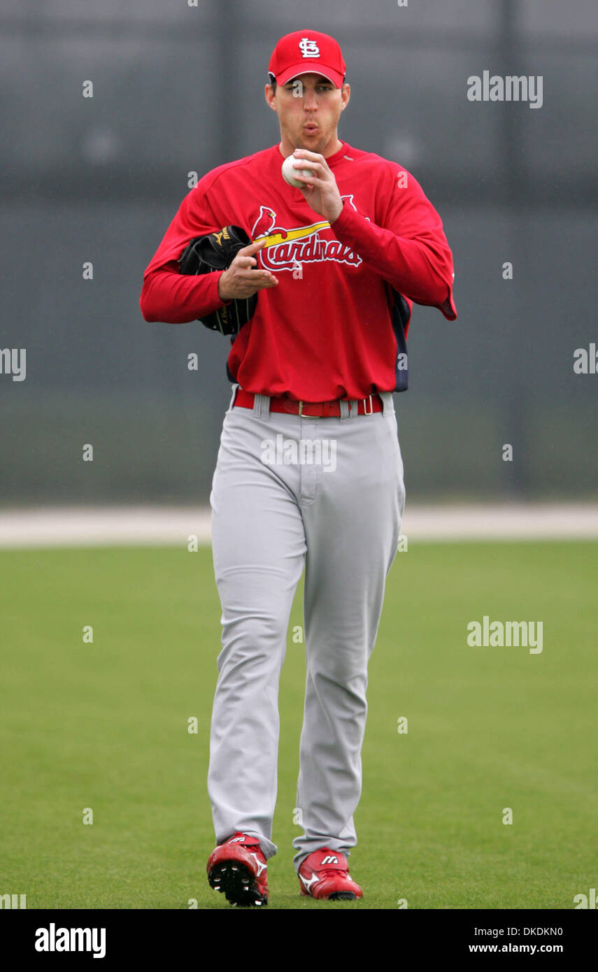 Chris carpenter cardinals hi-res stock photography and images - Alamy