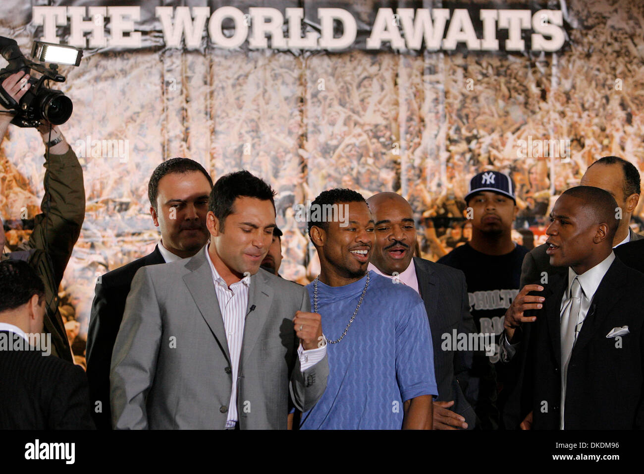 Light middleweight hi-res stock photography and images - Alamy