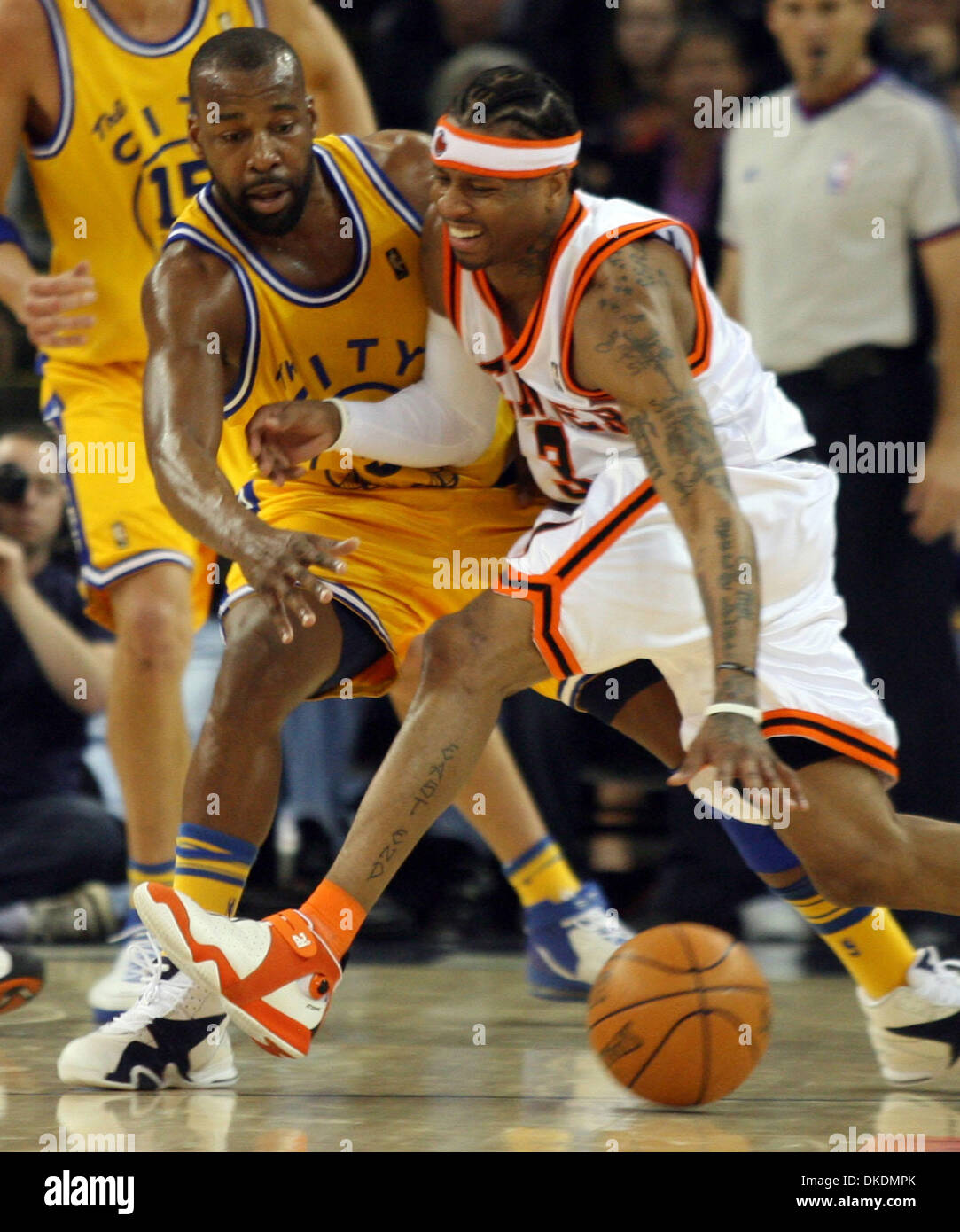 Mar 07, 2007 - Oakland, CA, USA - Denver Nuggets' ALLEN IVERSON, right ...