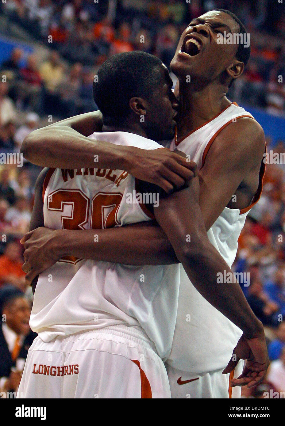 Mar 09, 2007 - Oklahoma City, OK, USA - Texas's KEVIN DURANT hugs ...