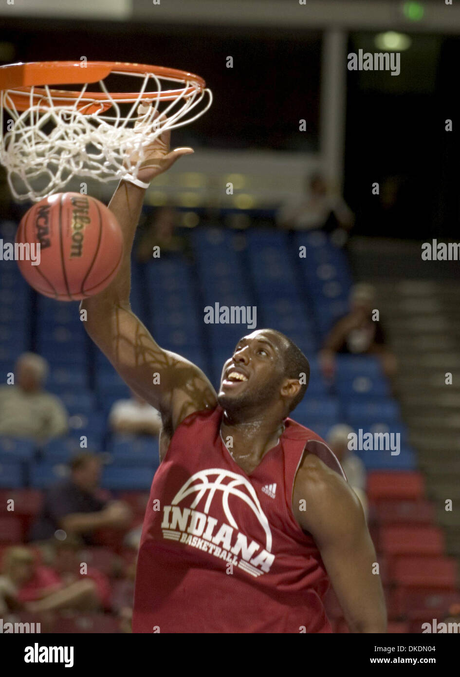 Dj white indiana hi-res stock photography and images - Alamy