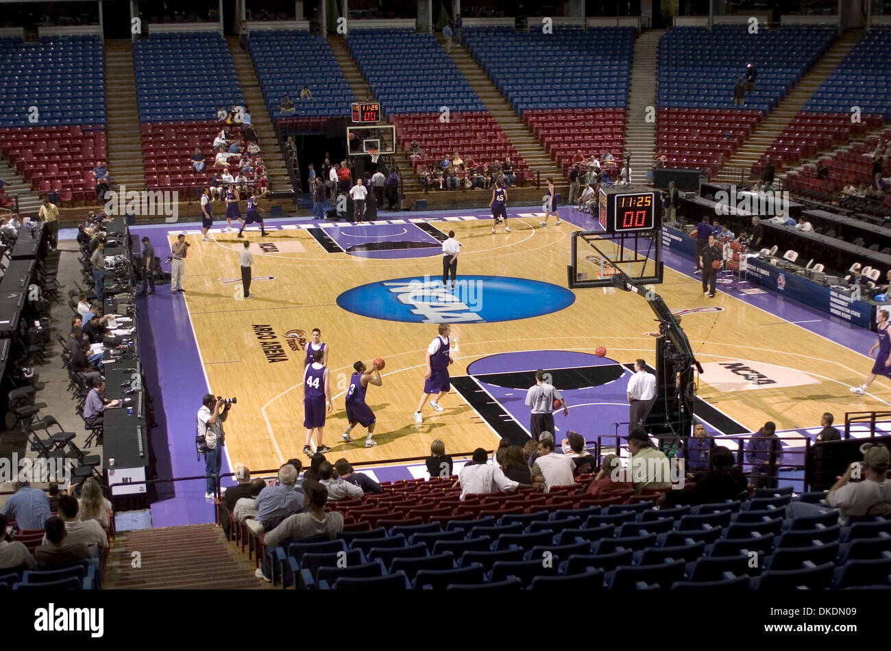 Mar 13, 2007 - Sacramento, CA, USA - NCAA Basketball: Weber State ...