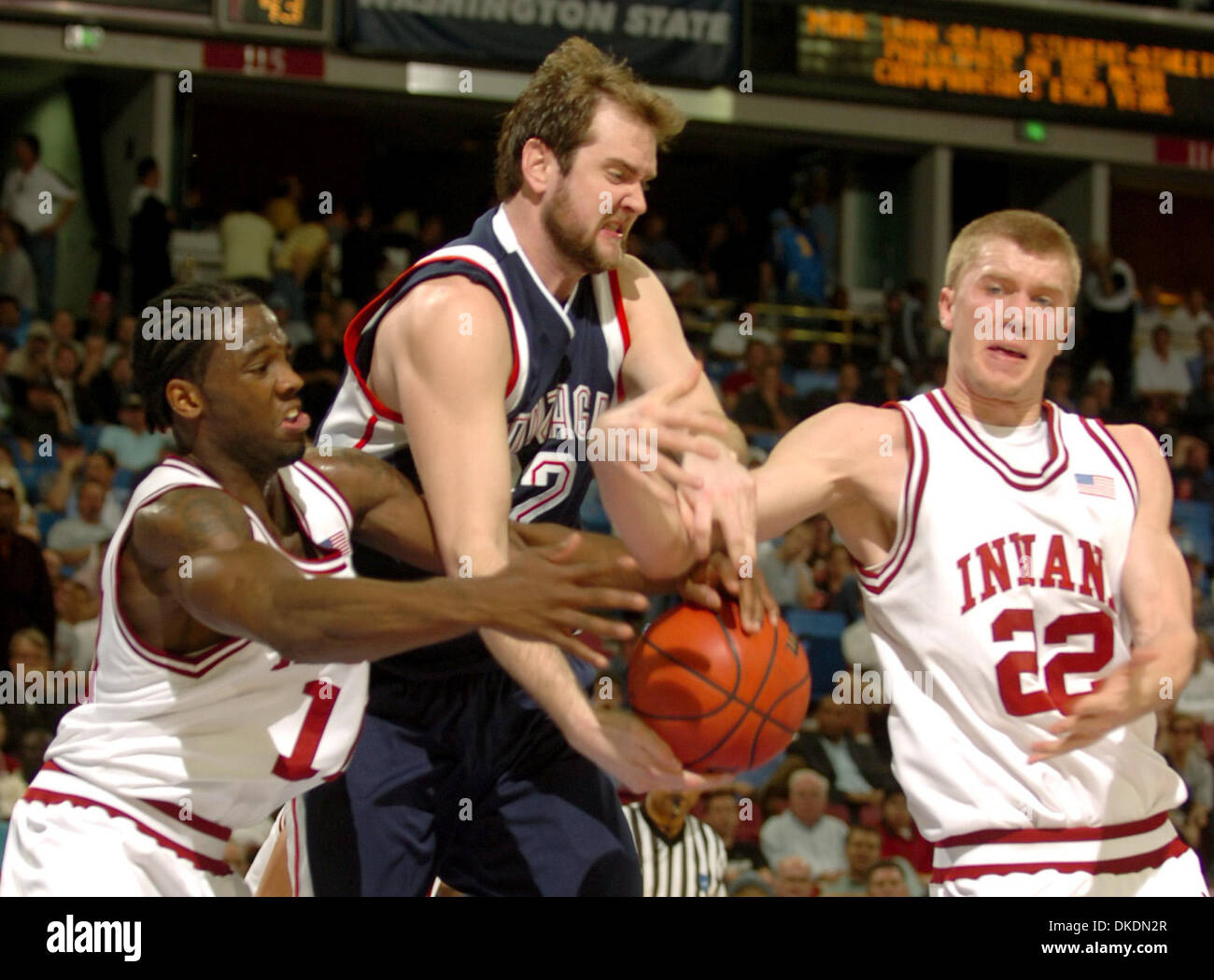 Mar 15, 2007 - Sacramento, CA, USA - Indiana's Roderick Wilmont (left ...