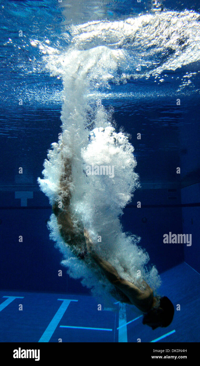10 meter diving board hi-res stock photography and images - Alamy