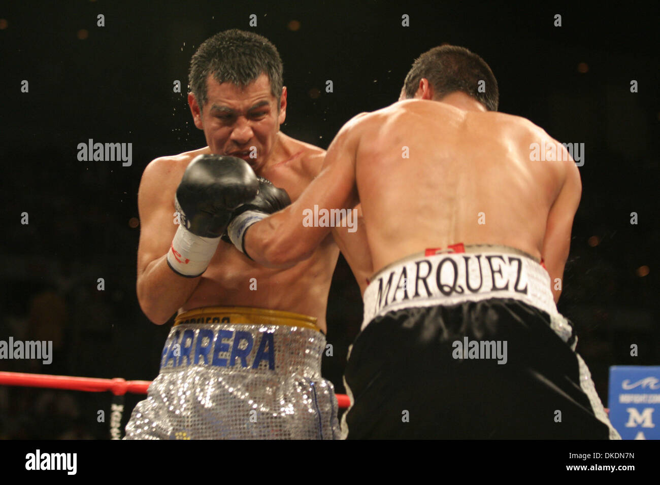 Mar 17, 2007 - Las Vegas, NV, USA - BOXING: MARCO ANTONIO BARRERA (L ...