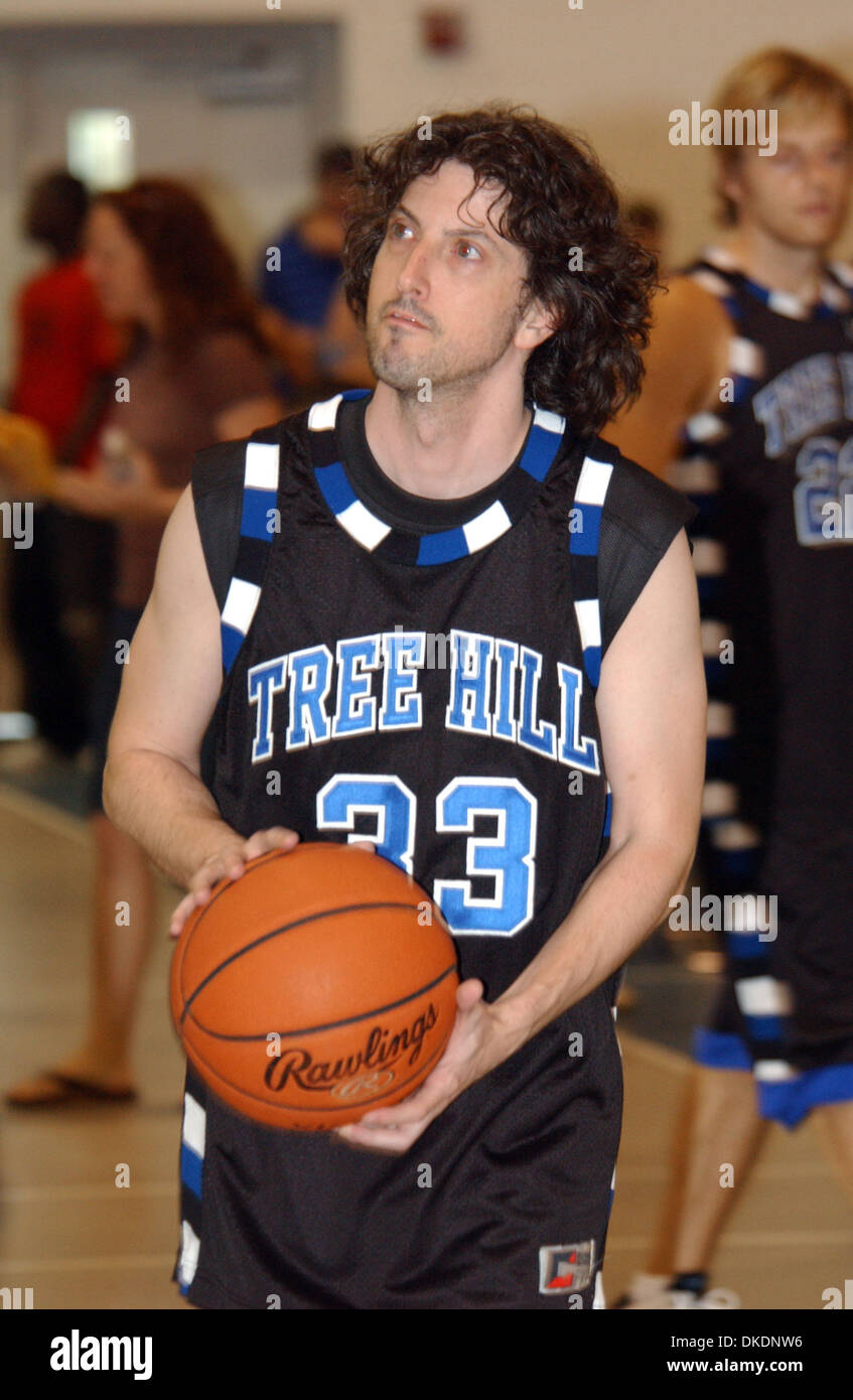 Mar 24, 2007 - Wilmington, NC, USA - One Tree Hill Creator MARK SCHWAHN ...