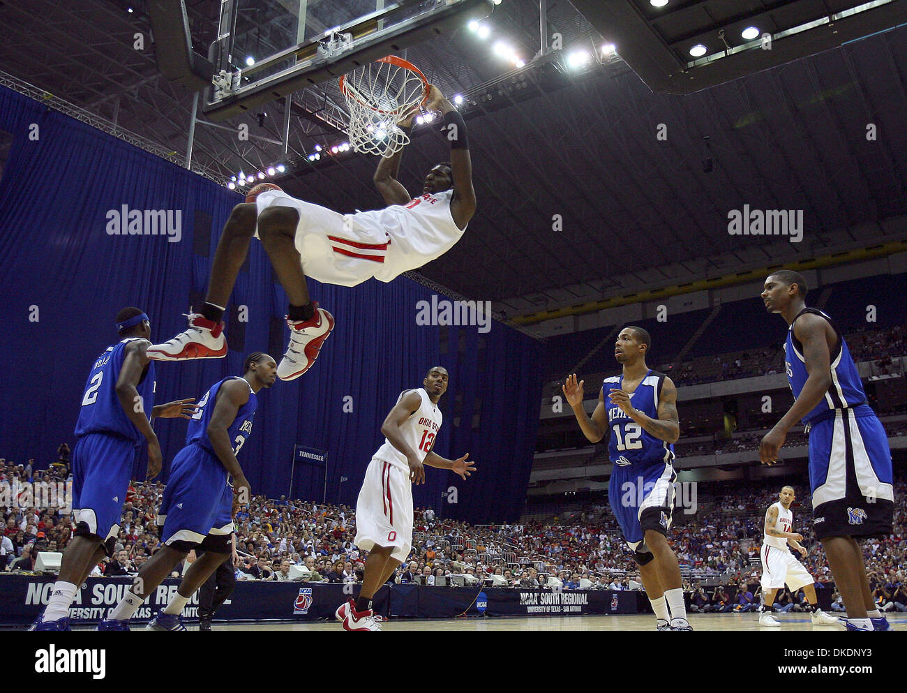 Greg oden hi-res stock photography and images - Alamy