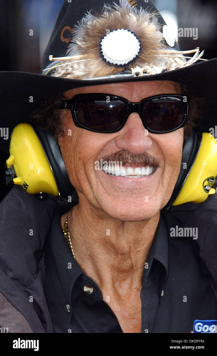 Apr 01, 2007 - Martinsville, VA, USA - Legendary Winston Cup Nascar ...