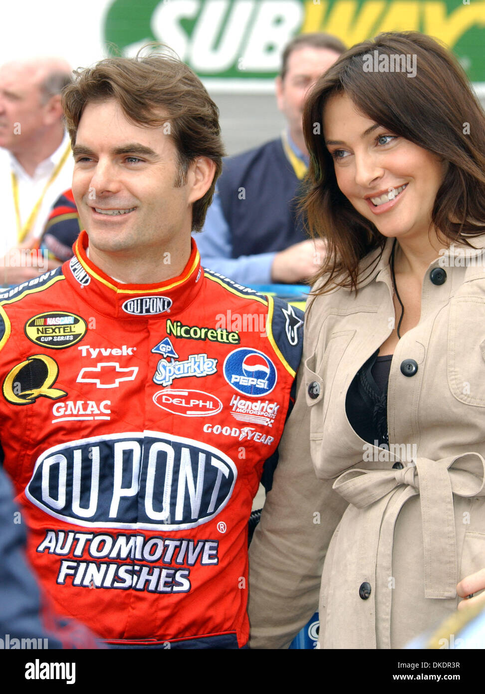 Apr 01, 2007 - Martinsville, VA, USA - Driver JEFF GORDON and his wife ...