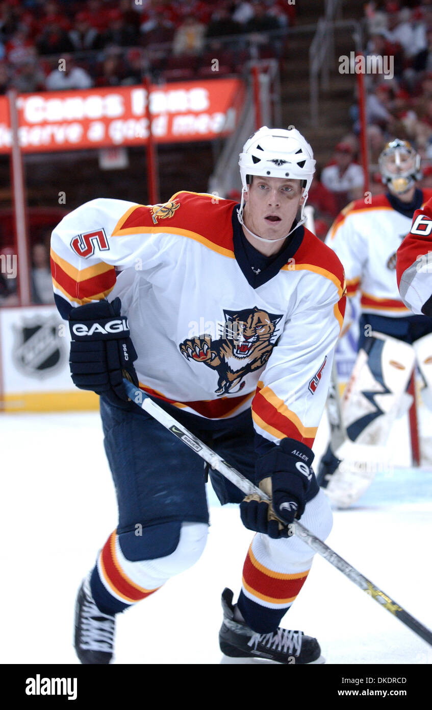 Bryan allen hi-res stock photography and images - Alamy