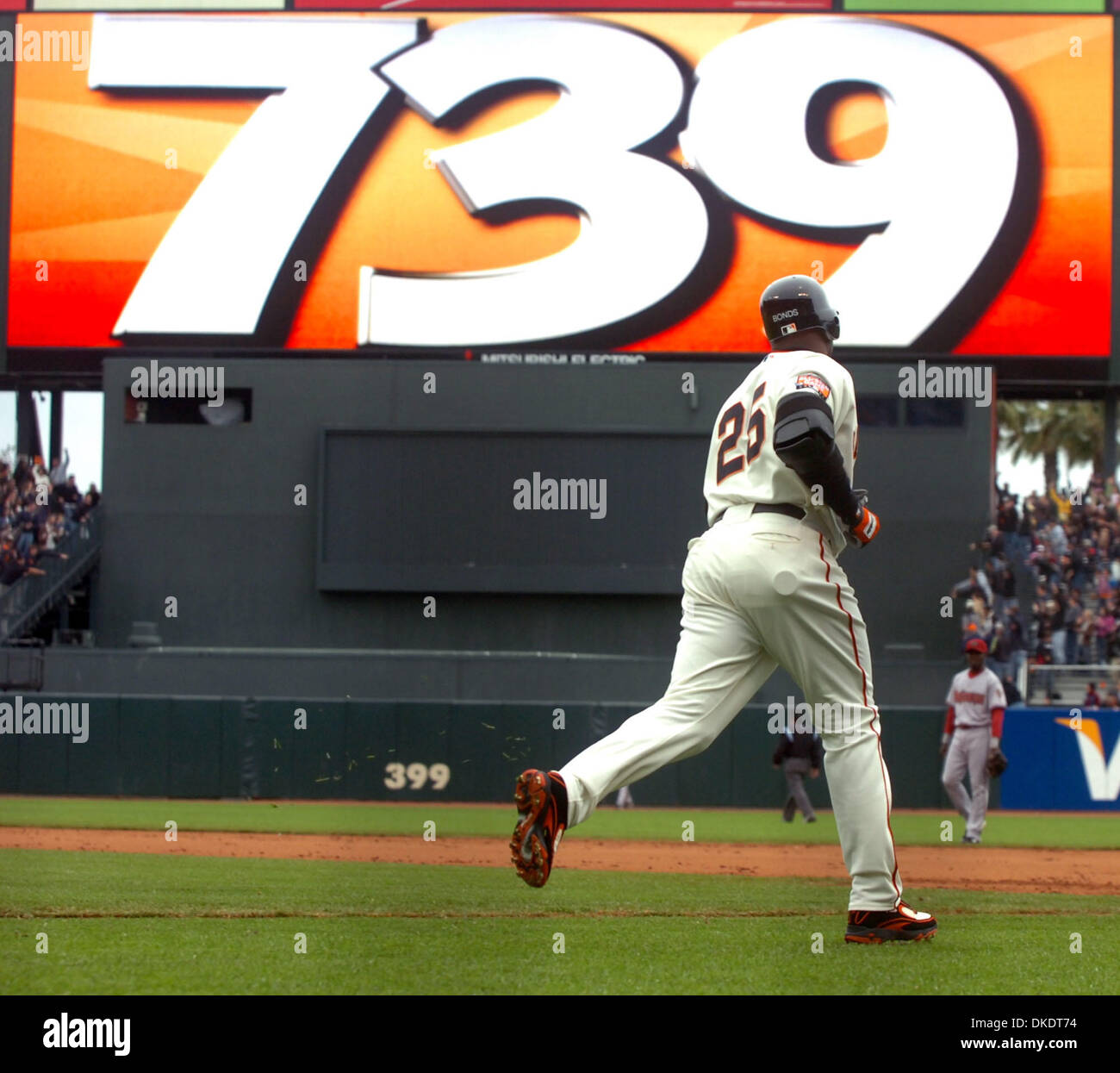 Apr 21, 2007 - San Francisco, CA, USA - San Francisco Giants slugger ...