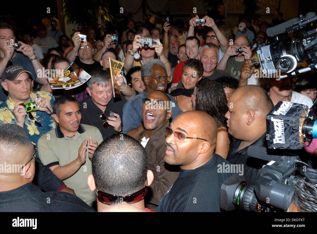 May 01, 2007 - Las Vegas, NV, USA - FLOYD MAYWEATHER JR. arrives at The ...