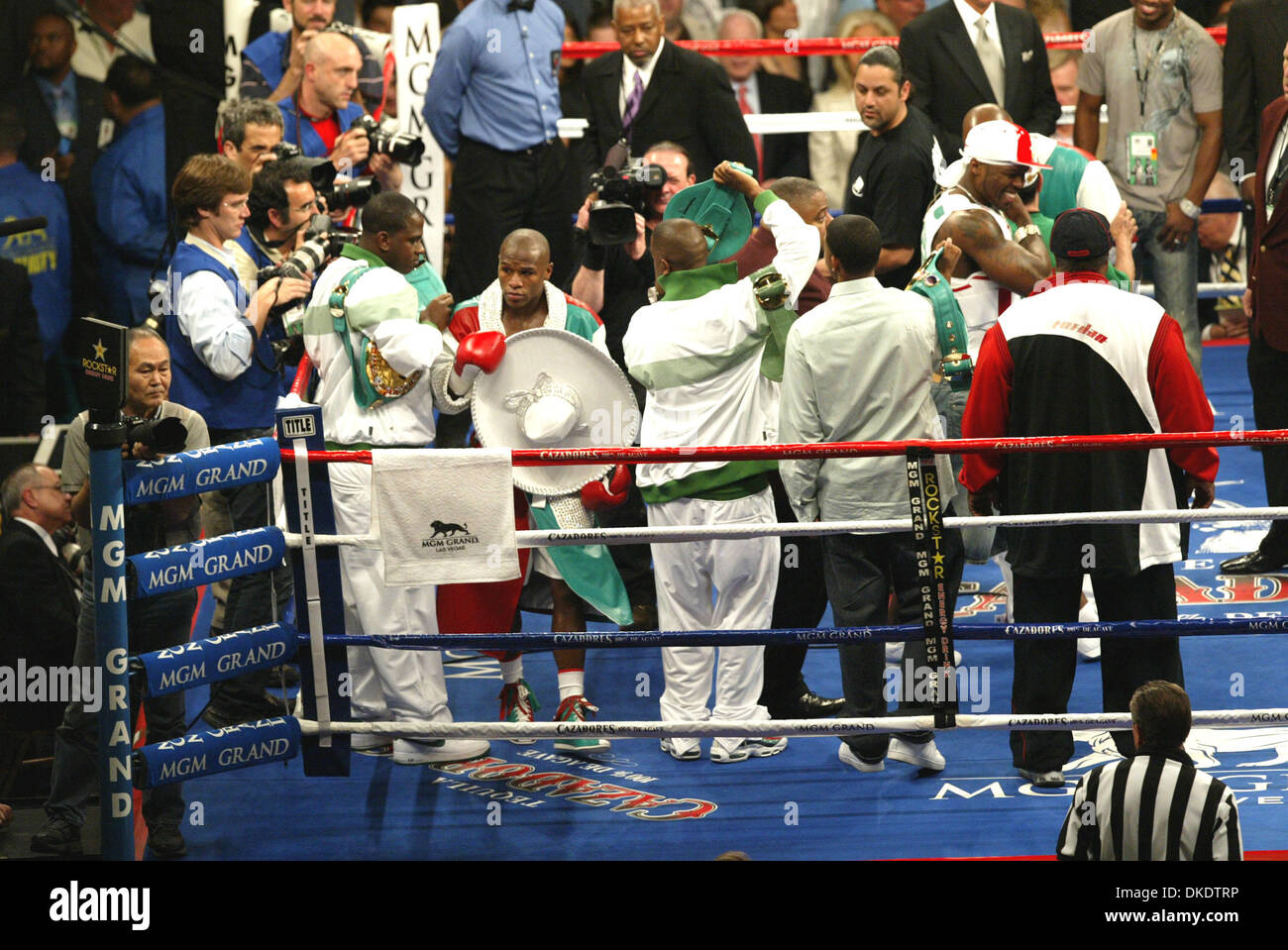 May 05, 2007 - Las Vegas, NV, USA - The new WBC JR. Middleweight ...