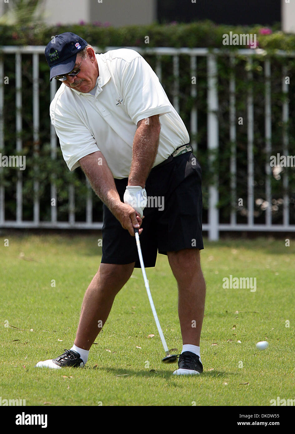 Apr 30, 2007 - Boca Raton, FL, USA - Former NFL player and television ...