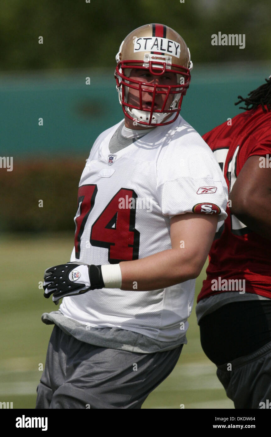Joe staley hi-res stock photography and images - Alamy