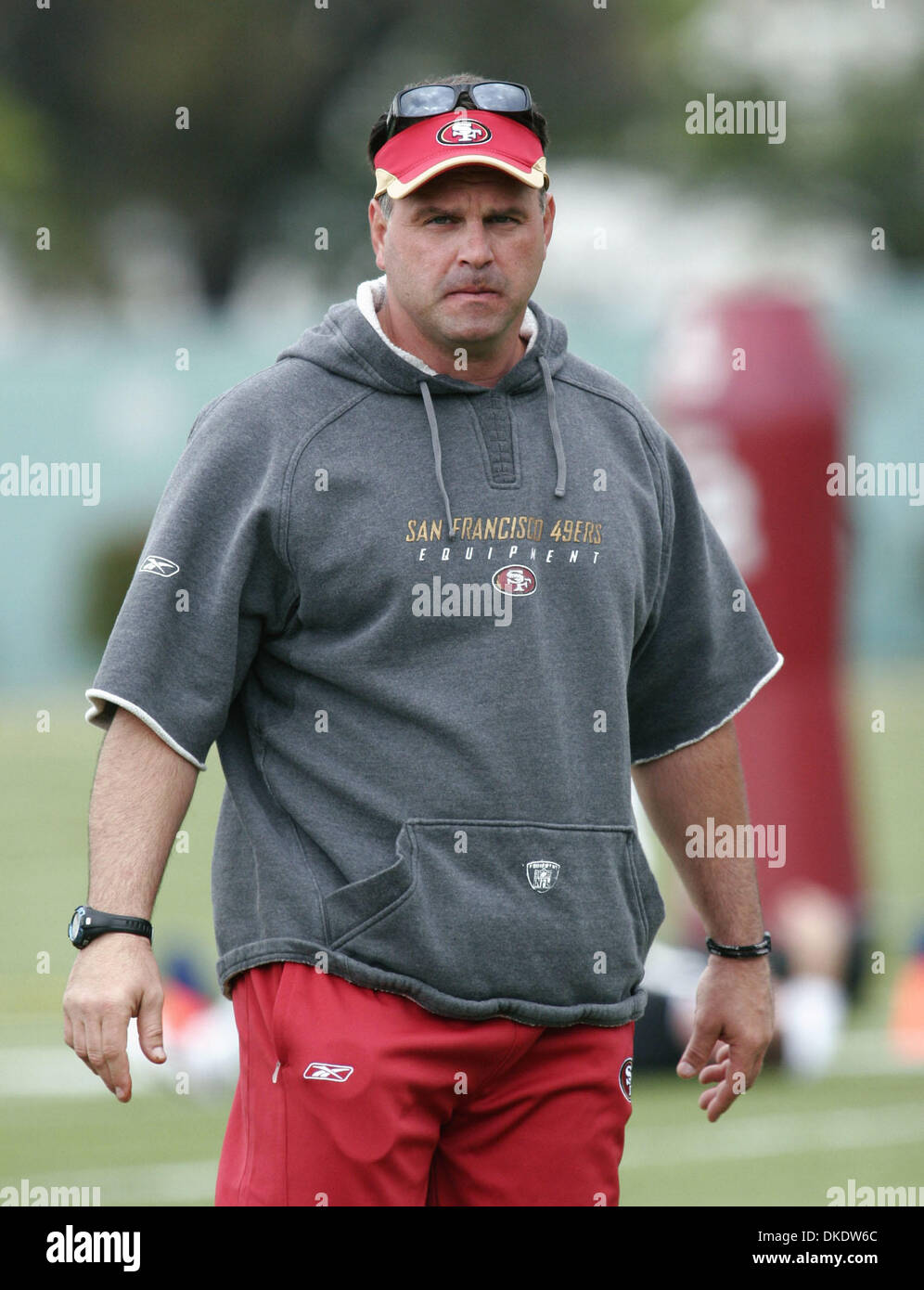 May 04, 2007 - Santa Clara, CA, USA - Defensive coordinator GREG ...