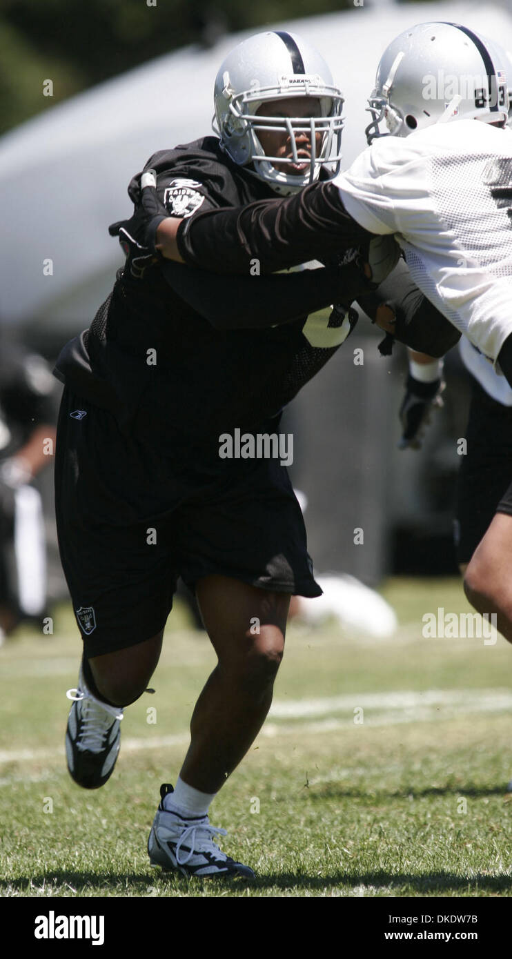 May 05, 2007 - Alameda, CA, USA - Defensive lineman QUENTIN MOSES ...
