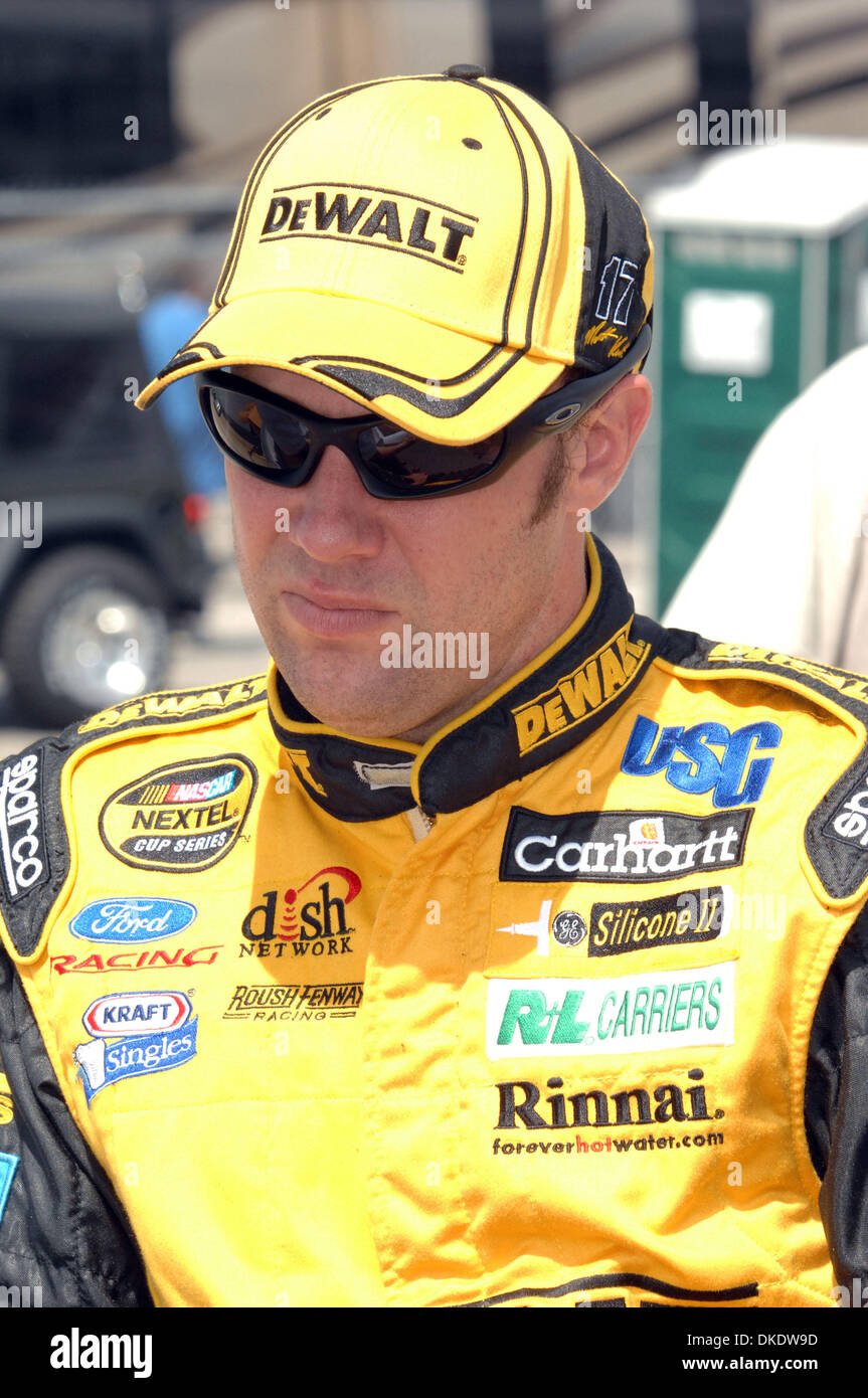 May 11, 2007 - Darlington, SC, USA - Nascar Nextel Cup Driver MATT ...