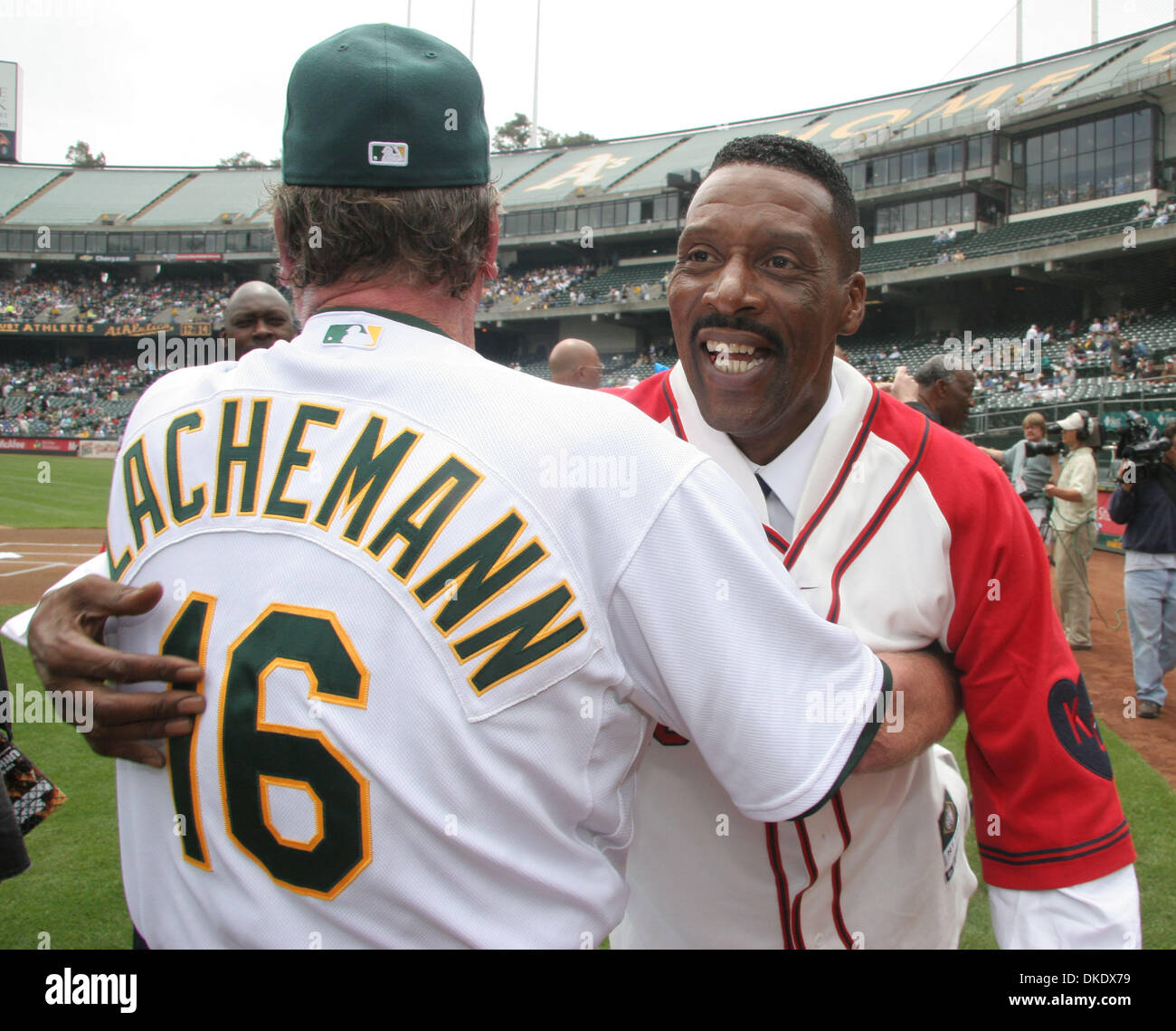May 30, 2007 - Oakland, CA, USA - As third base coach RENE LACHEMANN ...