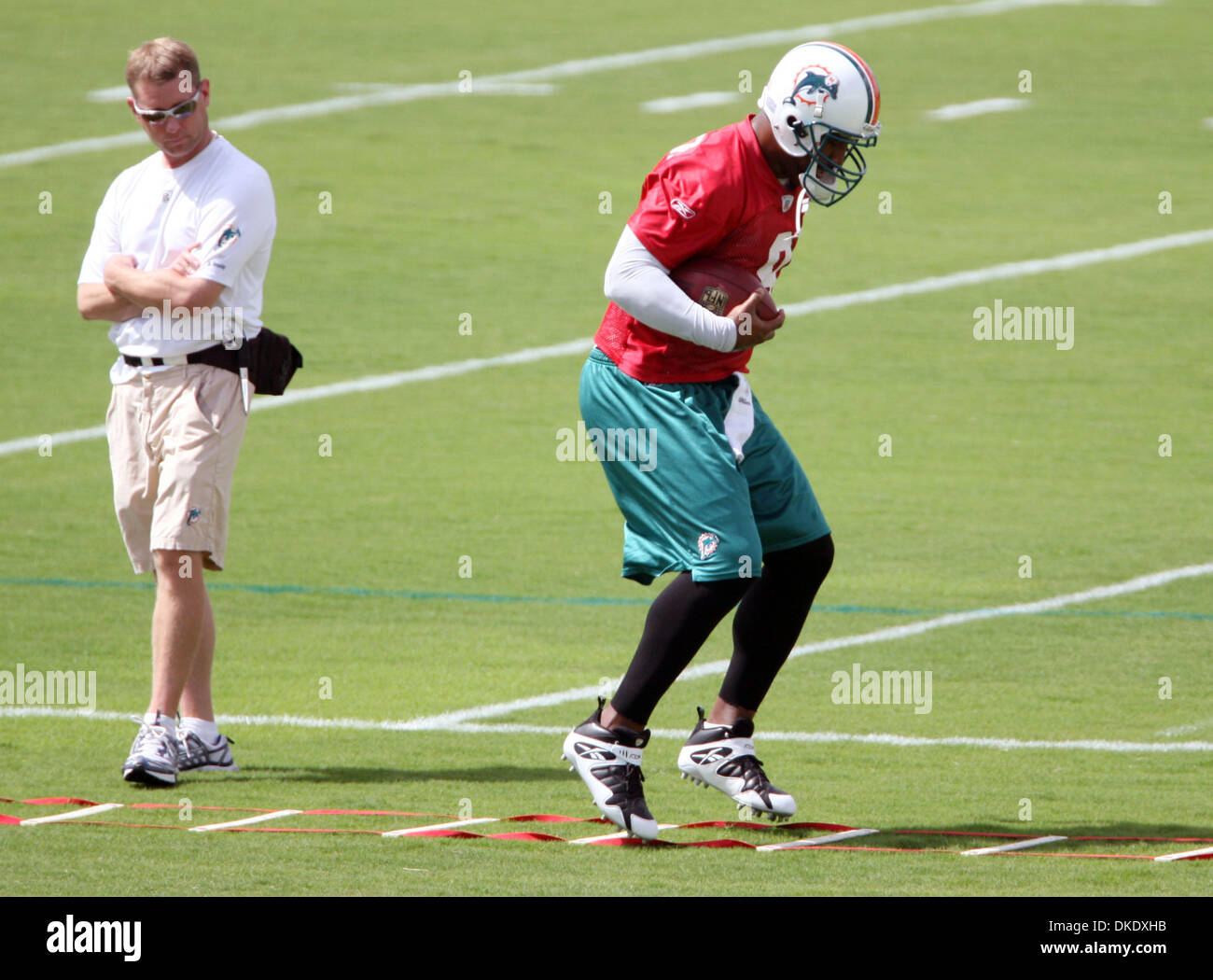 Miami dolphins mini camp hi-res stock photography and images - Alamy