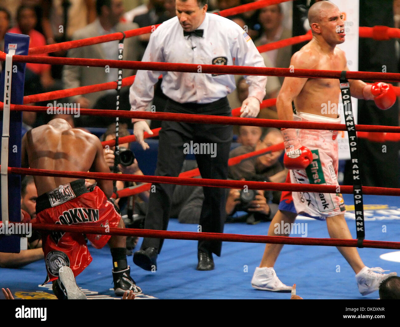Zab judah hi-res stock photography and images - Alamy
