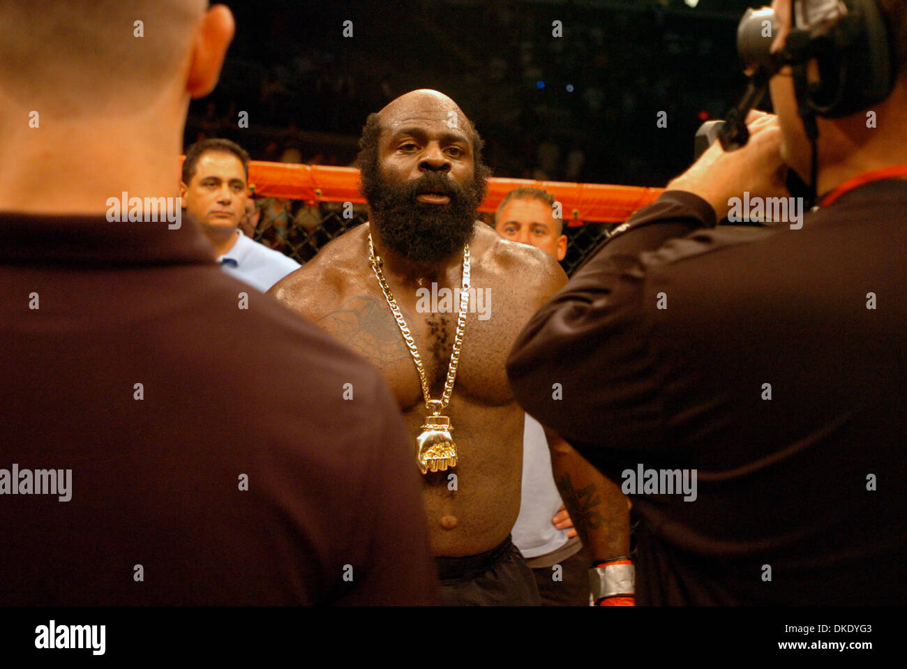 Jun 24, 2007 - Atlantic City, NJ, USA - KIMBO SLICE is interviewed ...