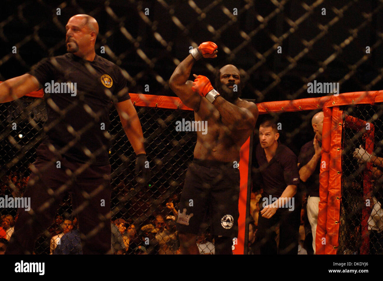 Kimbo slice hi-res stock photography and images - Alamy