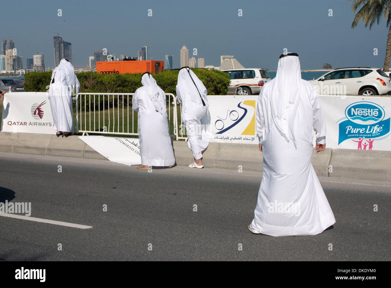 Jan 28, 2007 - Doha, Qatar - Stage 1: 6 km team time trial, Doha ...
